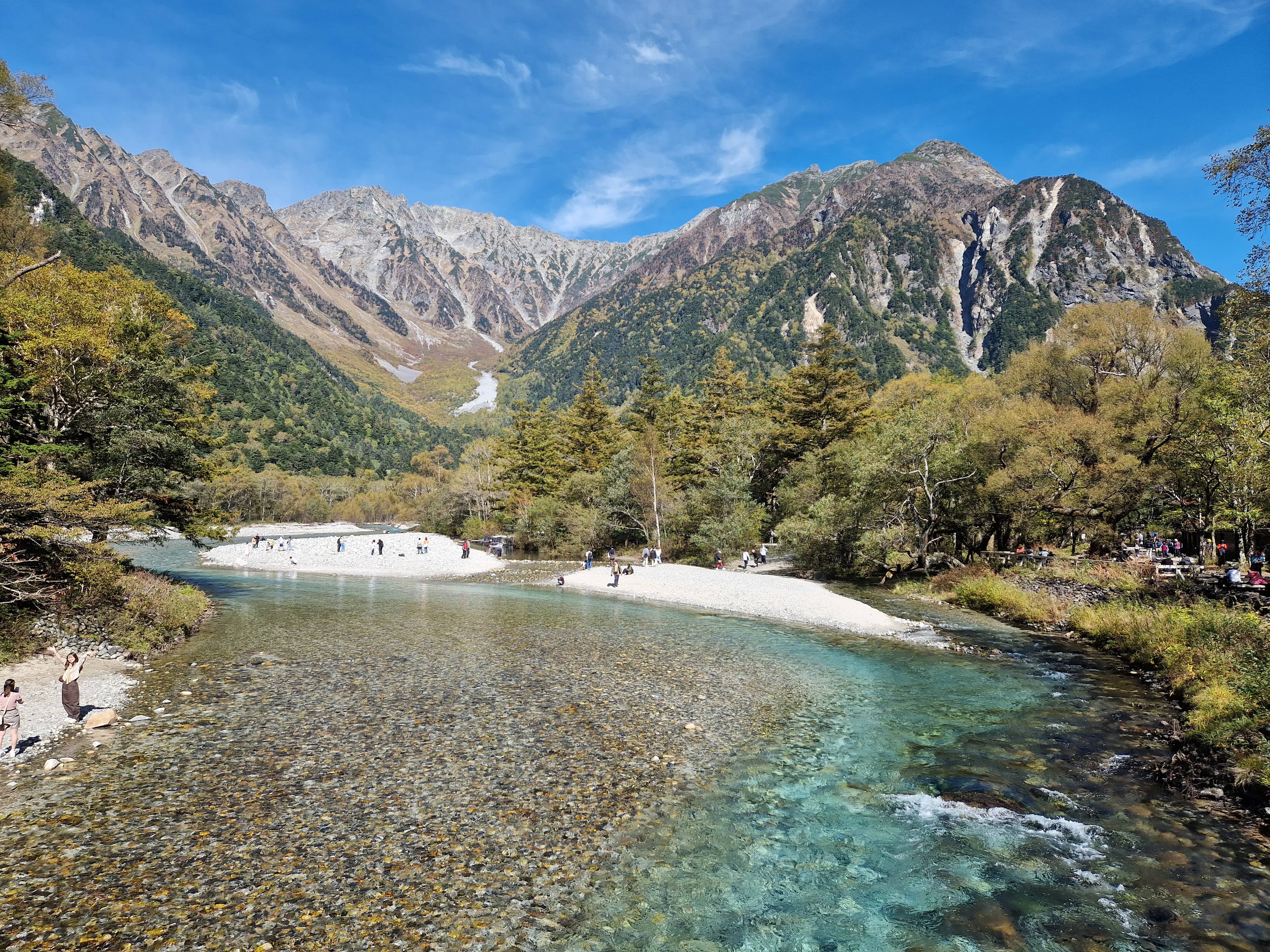 Autumn Colours in Kamikochi – Trouspinet travels